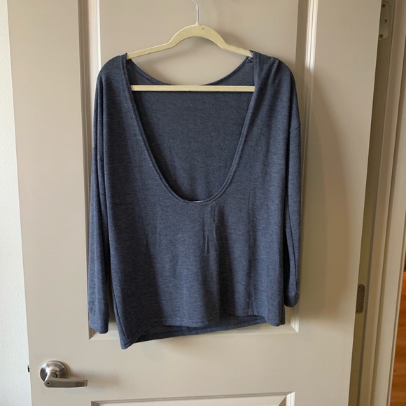 Lulu's | Sweaters | Open Back Grey Sweater | Poshmark